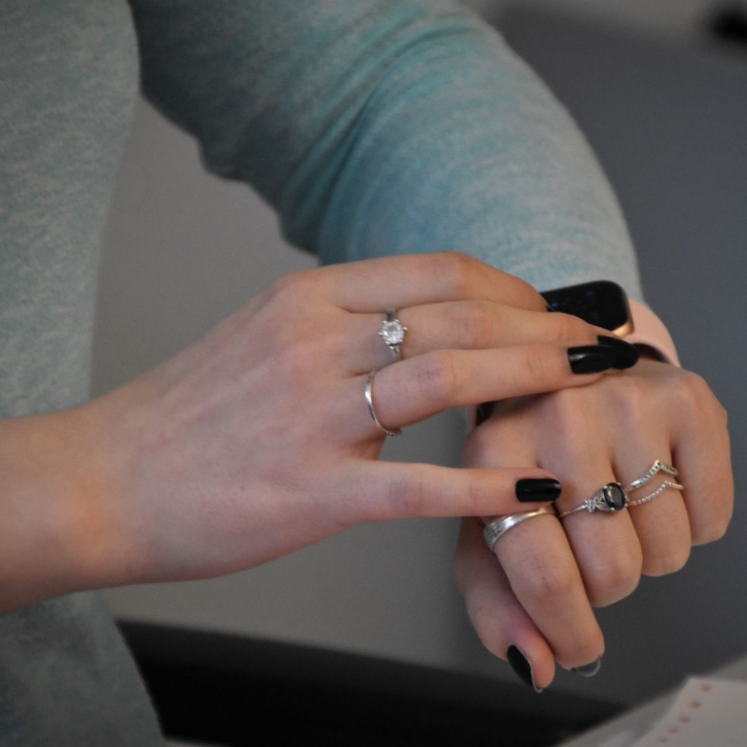 10 Best Smartwatches For Texting Don't Miss Them In 2024