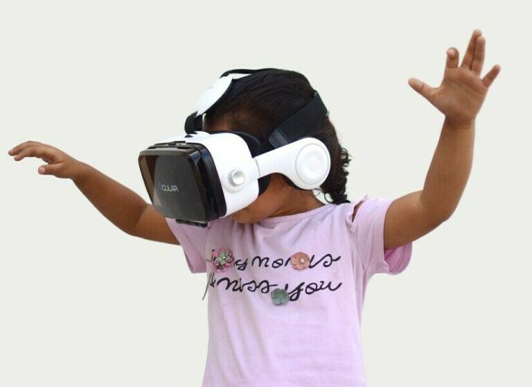 Virtual Reality Headsets Review - Hot Electronics Products